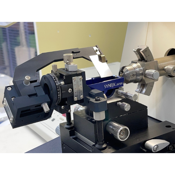 SYM Cuesta – Multi-Axis Manipulator for 3D Sectioning | Microscopy Solutions